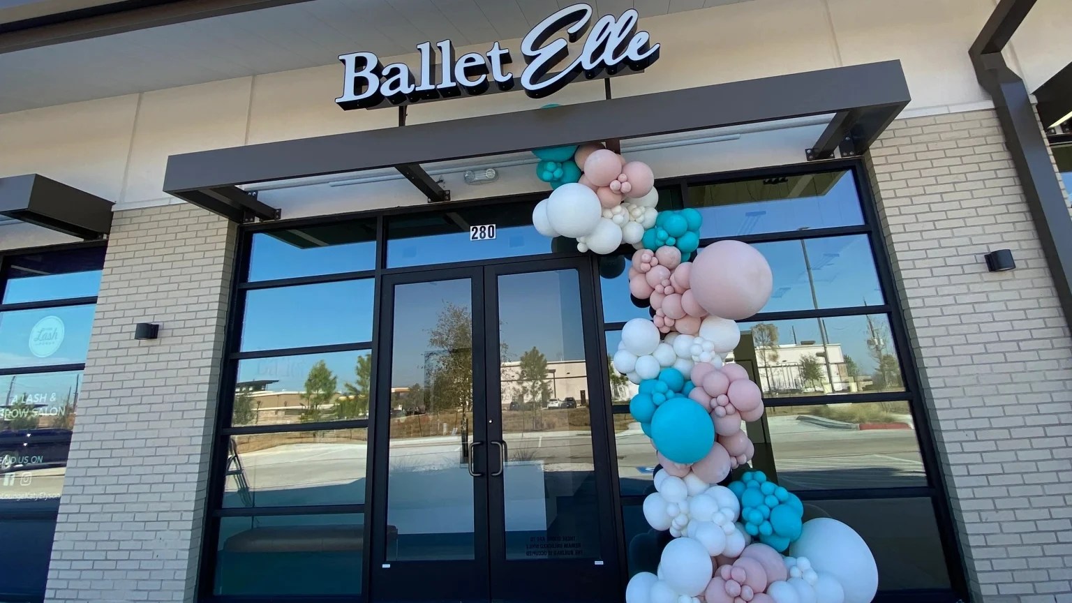 Ballet Elle – Ballet • Tap • Jazz • Lyrical • Modern • Choreography